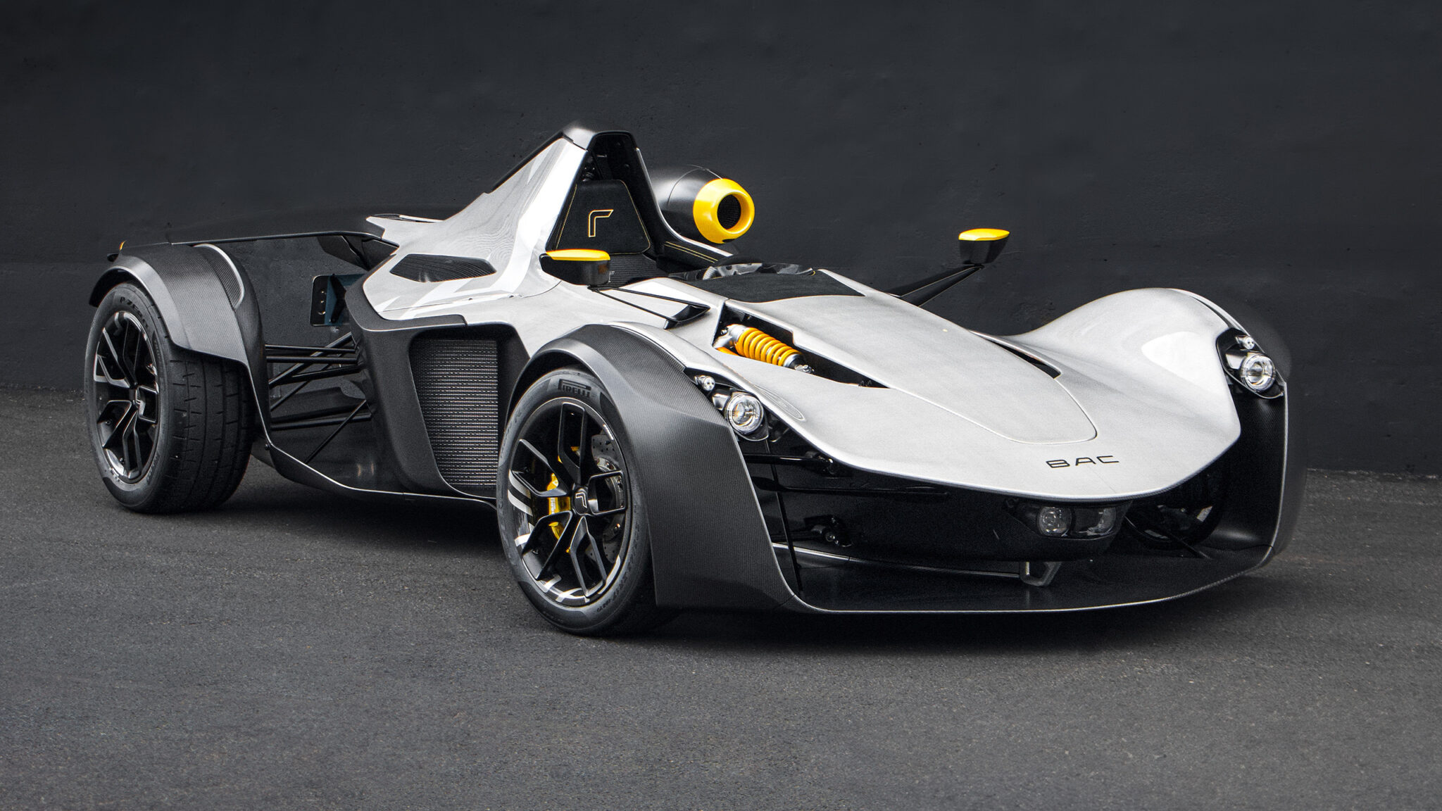 Unique BAC Mono R Premieres With Titanium Carbon Fiber Finish | Carscoops