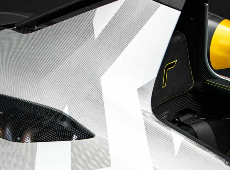 Unique BAC Mono R Premieres With Titanium Carbon Fiber Finish | Carscoops