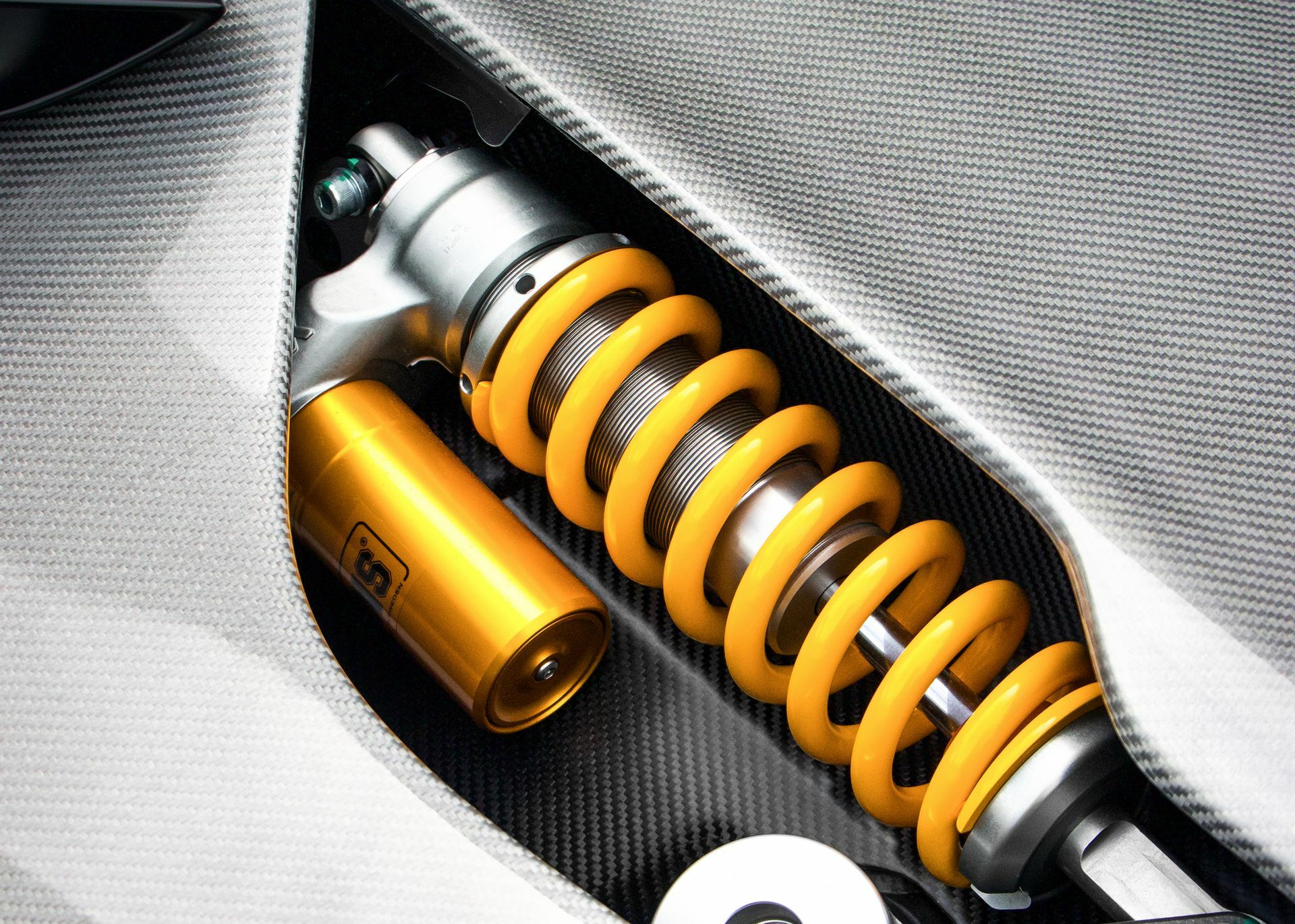 Unique BAC Mono R Premieres With Titanium Carbon Fiber Finish | Carscoops