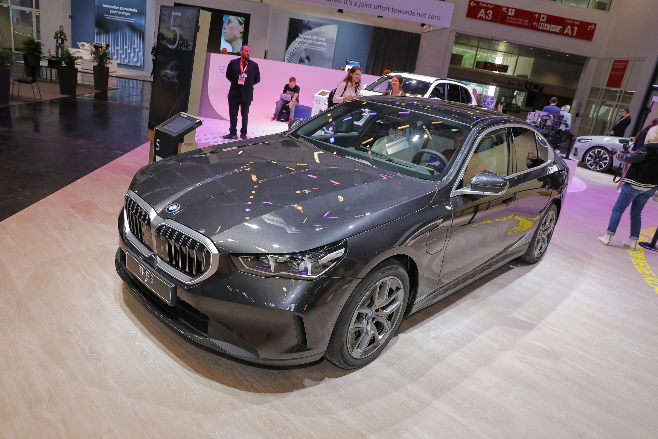 2024 BMW 530e PHEV Debuts In Munich Next To The Fully Electric i5 | Carscoops