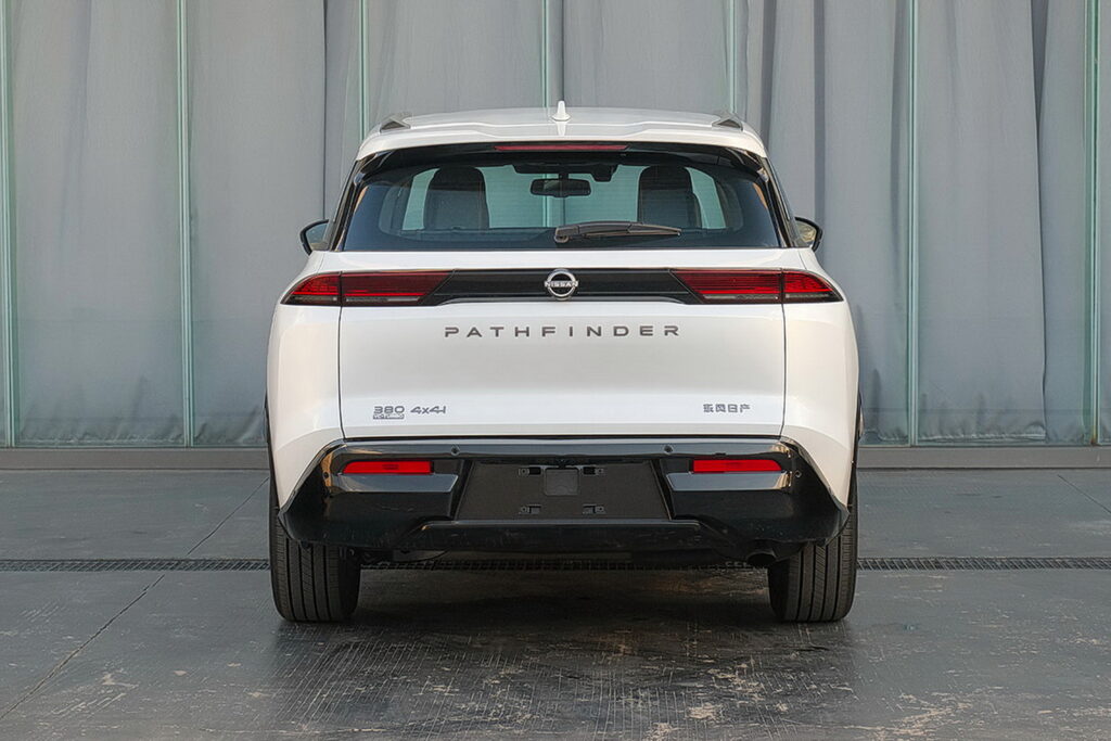 China’s New 2024 Nissan Pathfinder Looks Like A Restyled Infiniti QX60 ...