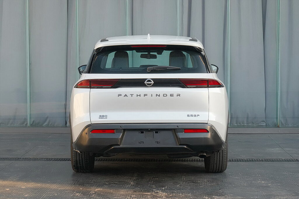 China’s New 2024 Nissan Pathfinder Looks Like A Restyled Infiniti QX60 ...