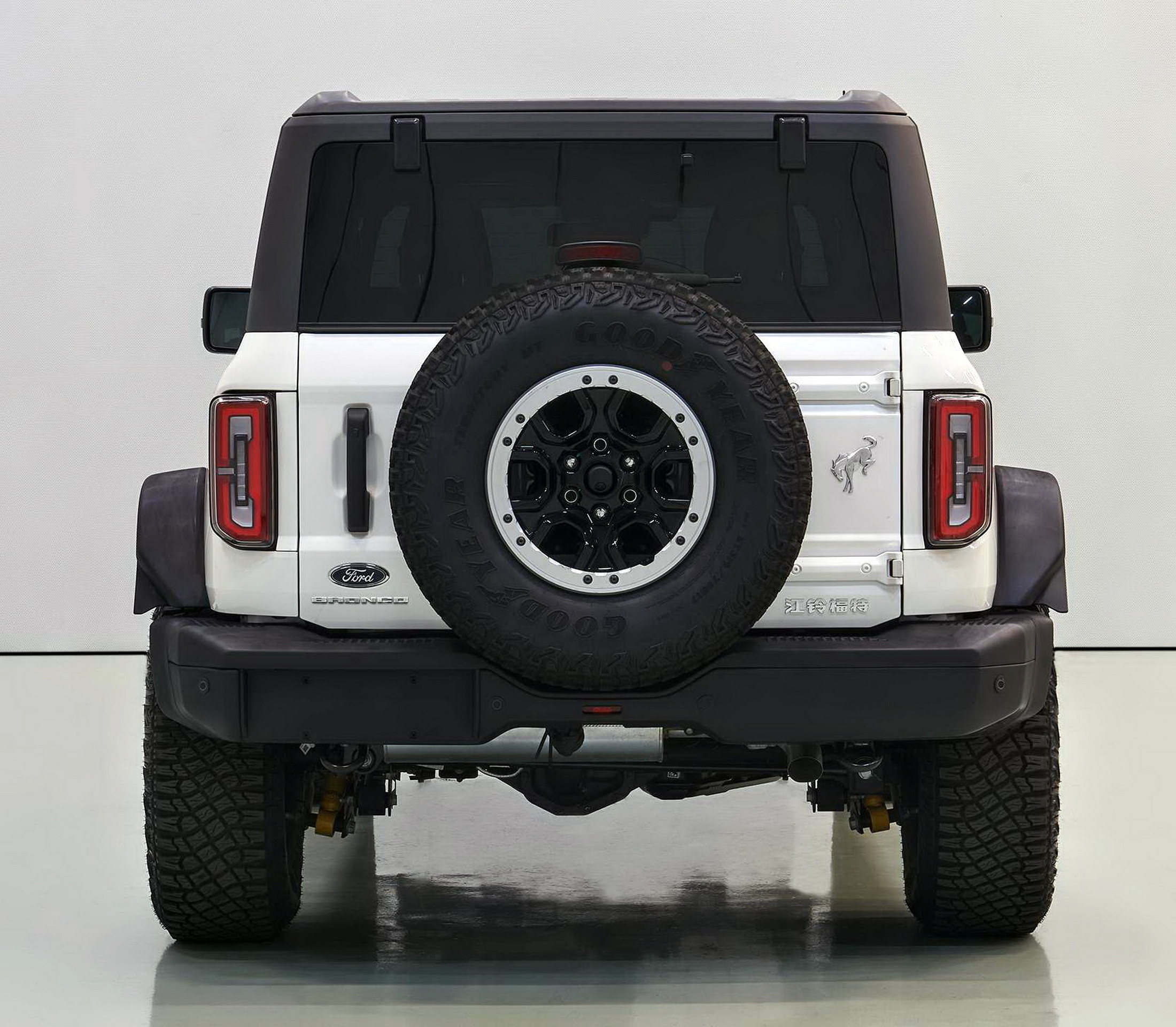 Chinese-Built Ford Bronco Breaks Cover With New Badges And 271 HP ...