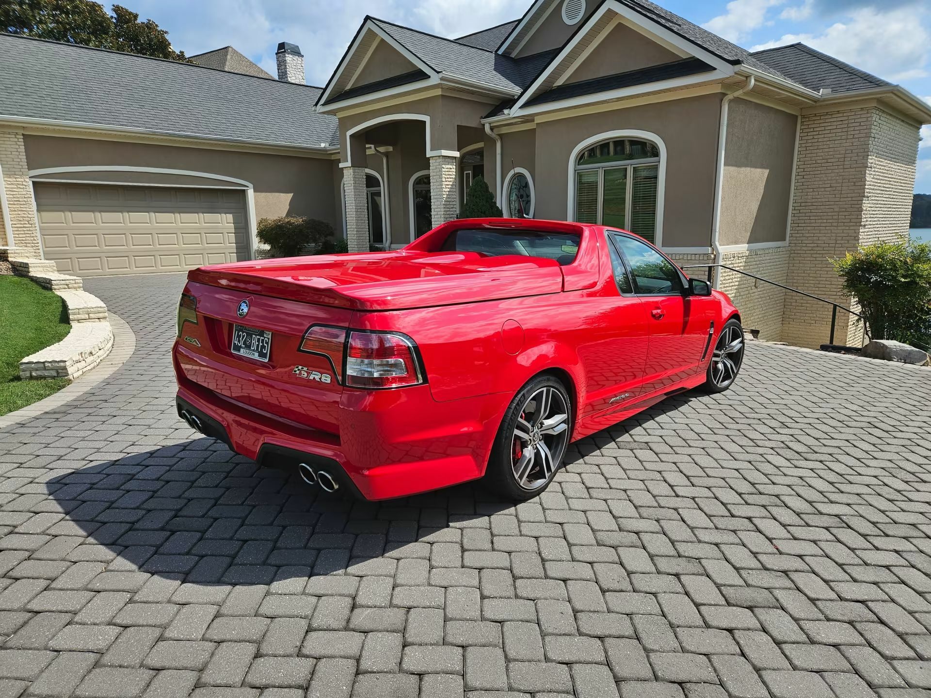 Rare Left-Hand Drive HSV Maloo R8 LSA Is America’s Coolest Ute | Carscoops