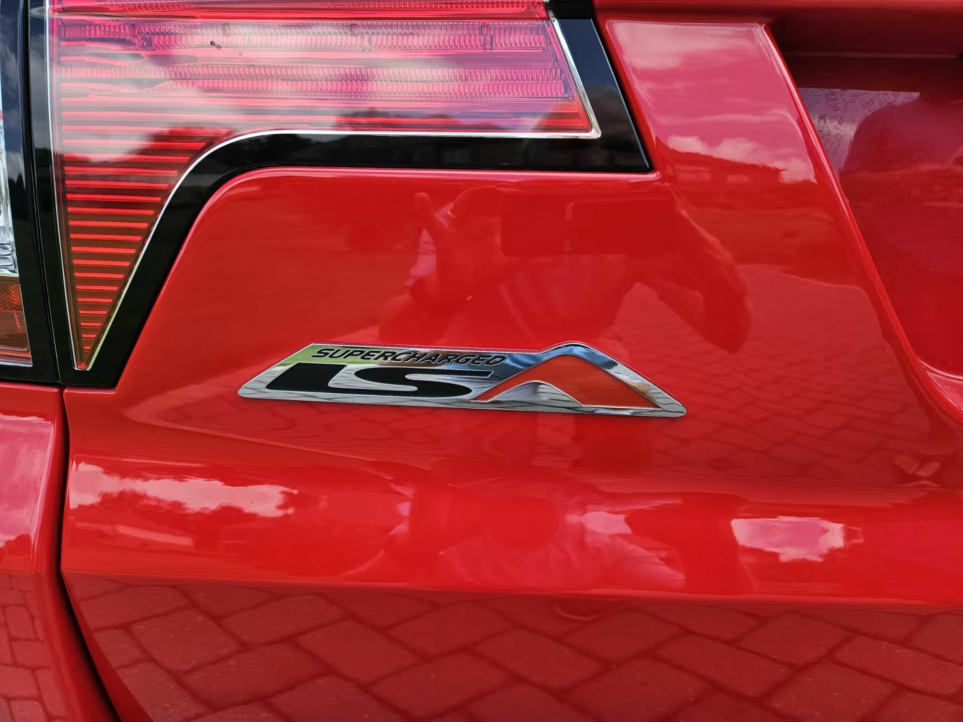 Rare Left-Hand Drive HSV Maloo R8 LSA Is America’s Coolest Ute | Carscoops