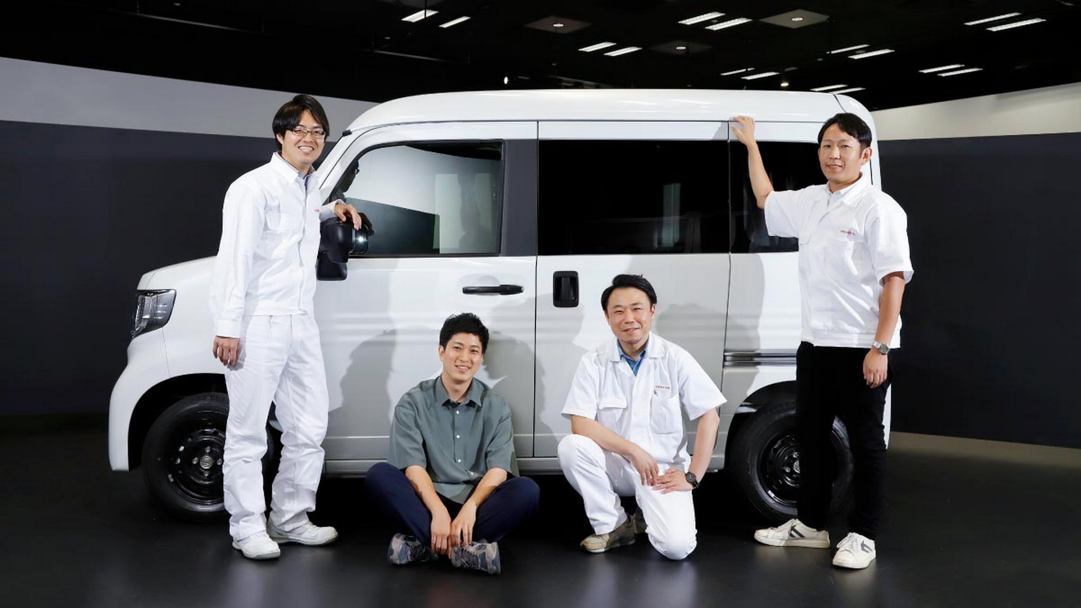 Electric Honda N-Van e: Debuts In Japan With A Targeted Range Of 130 ...