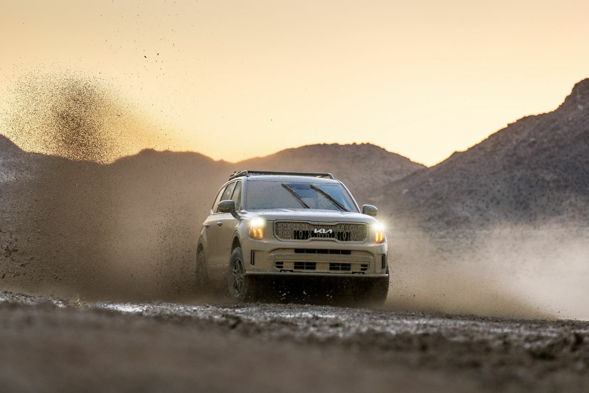 This Modded Kia Telluride X-Pro Is Tackling The 2023 Rebelle Rally ...