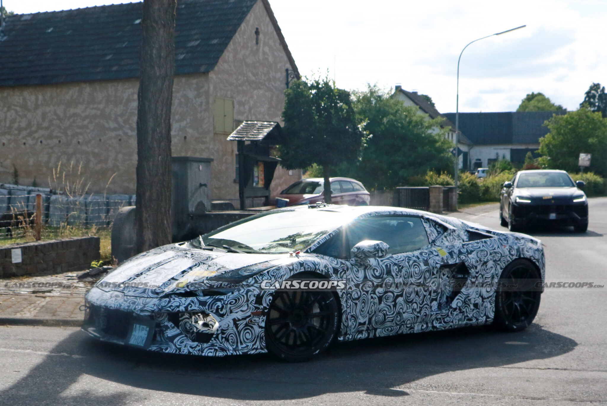 Lamborghini Huracan Successor Coming This Year With ‘Bespoke’ V8 Hybrid ...
