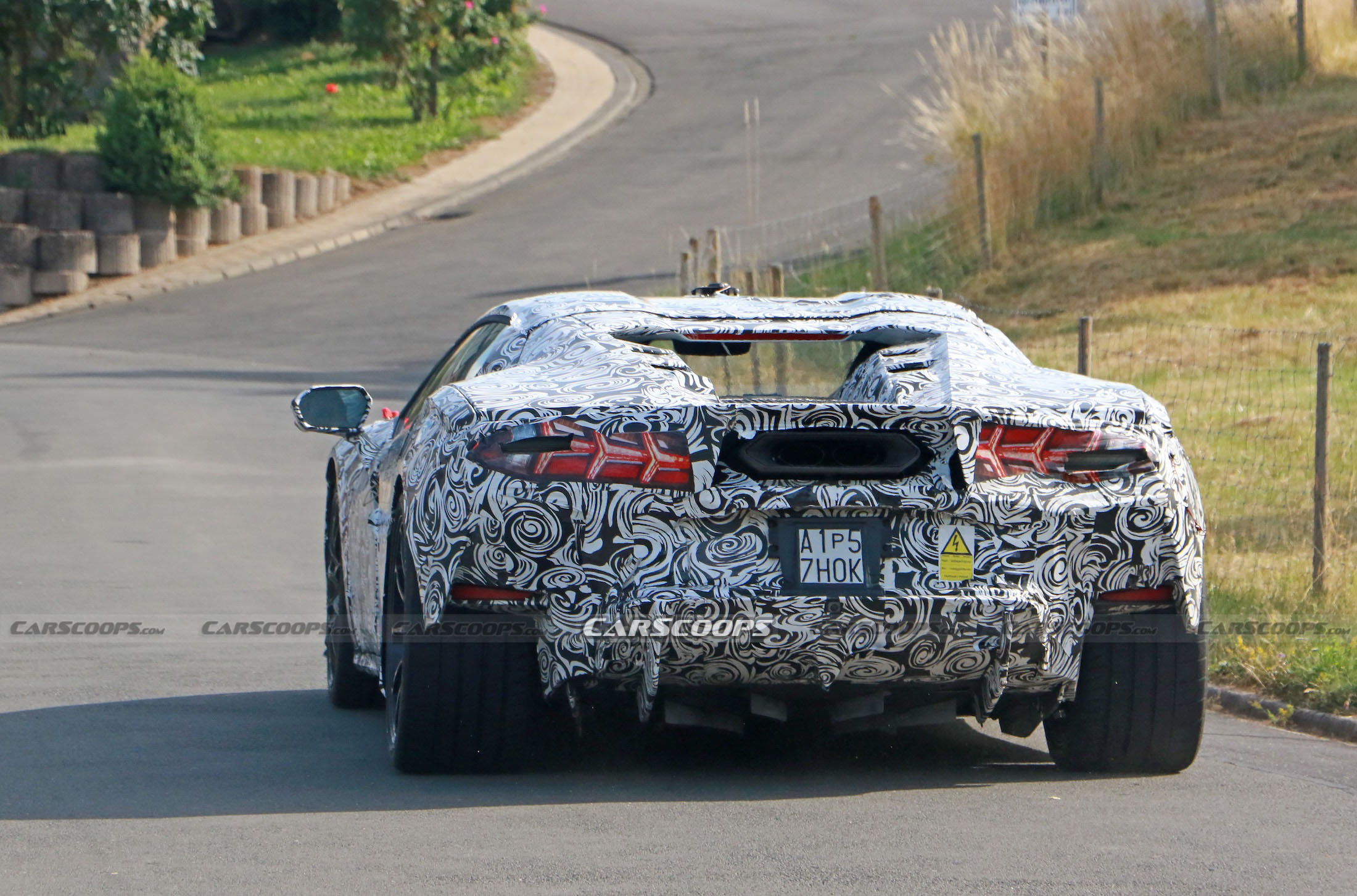 Lamborghini Huracan Successor Coming This Year With ‘Bespoke’ V8 Hybrid ...
