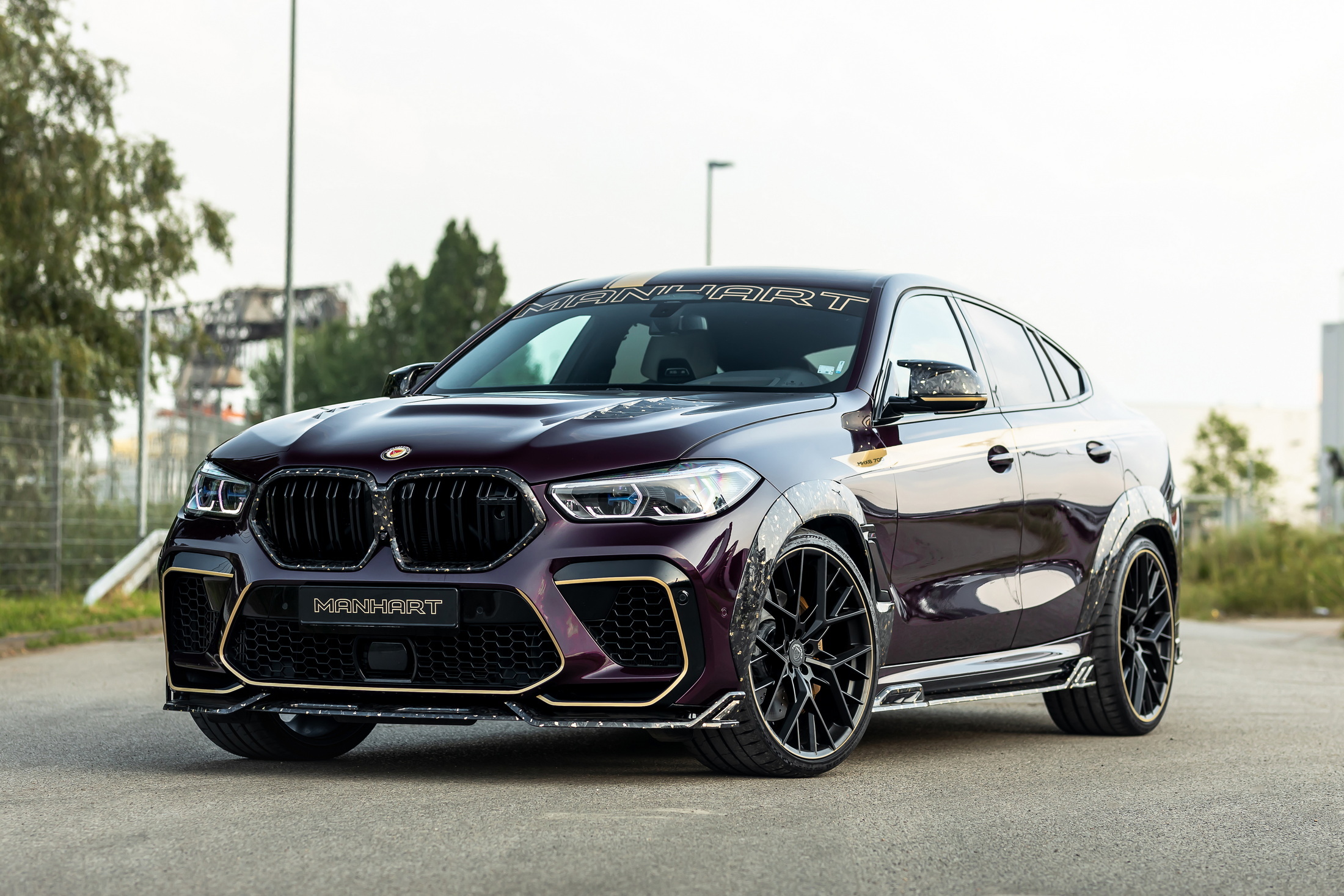 Manhart’s Latest BMW X6 M One-Off Combines Purple, Gold, And Forged ...