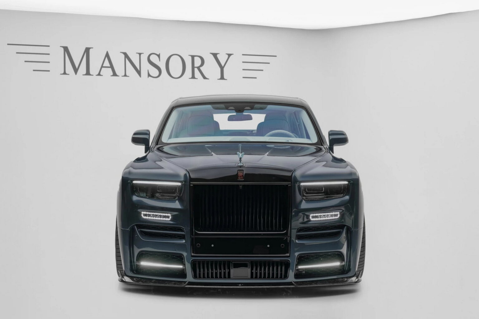 Mansory’s Latest Rolls-Royce Phantom Throws Subtlety Out Of The Window ...