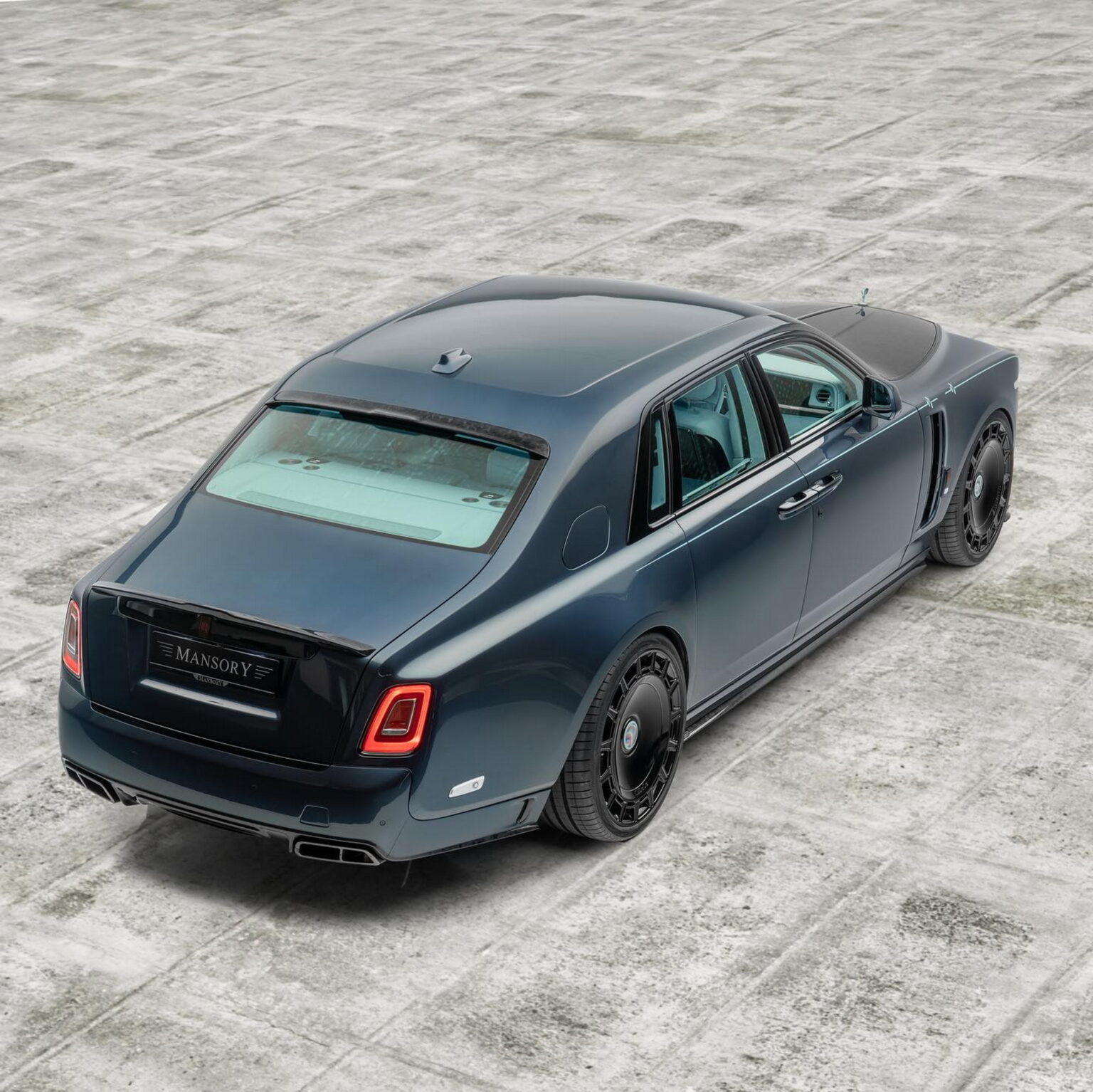 Mansory’s Latest Rolls-Royce Phantom Throws Subtlety Out Of The Window ...