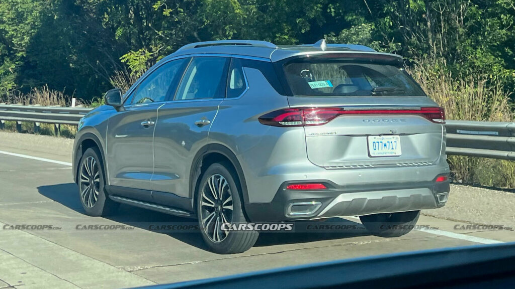 U Spy Mexico’s 2023 Dodge Journey In Michigan | Carscoops