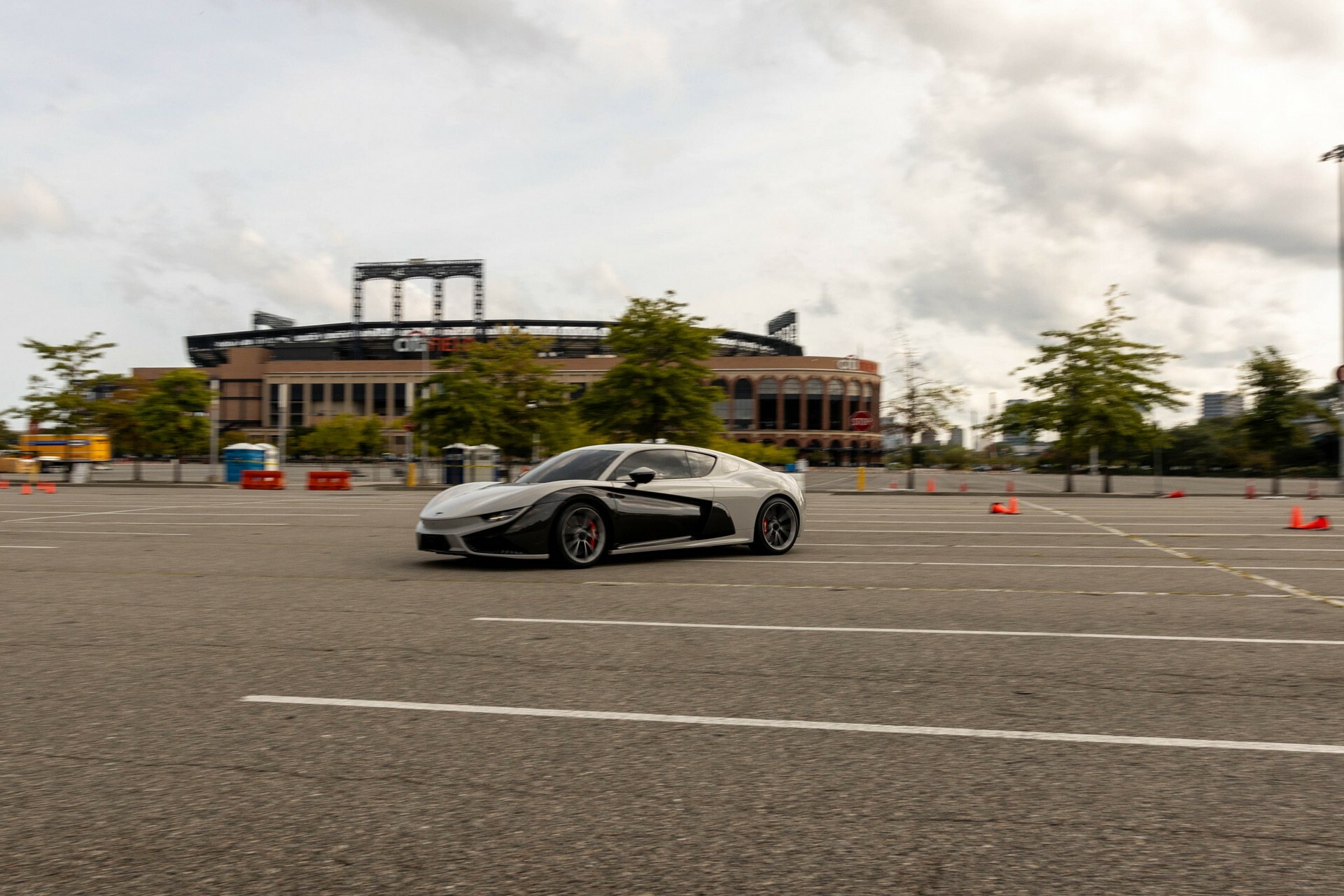 Electric Mullen GT Sports Car Shown In New York, Hopes The Second Time ...