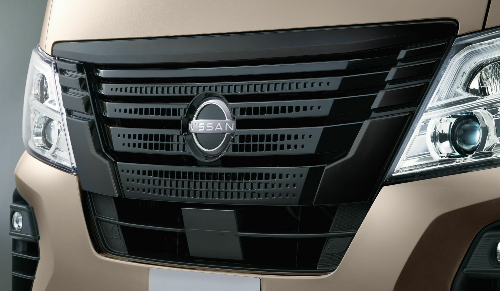 Nissan Caravan 50th Anniversary Edition Makes The Best Out Of The 12 ...