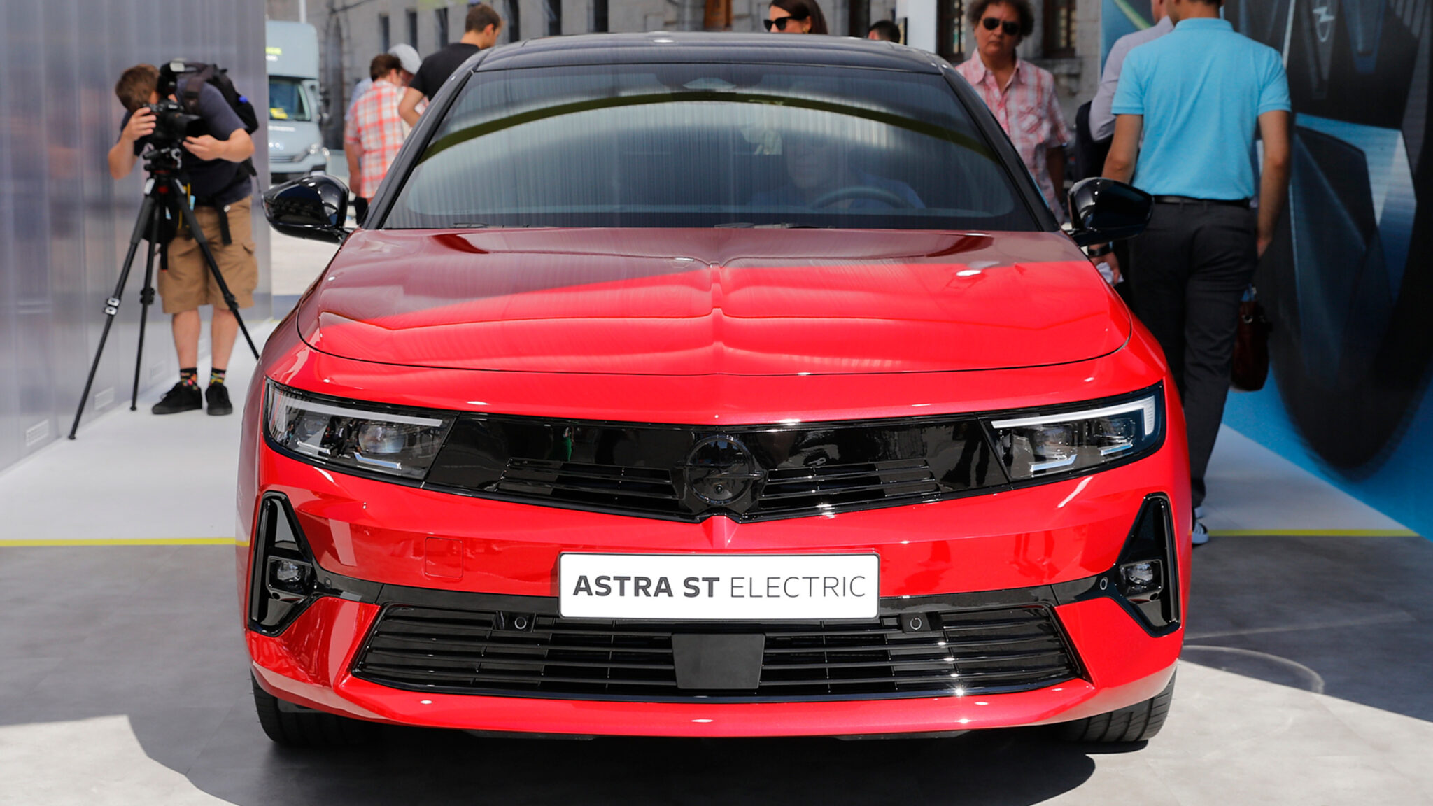 Opel Astra | Carscoops