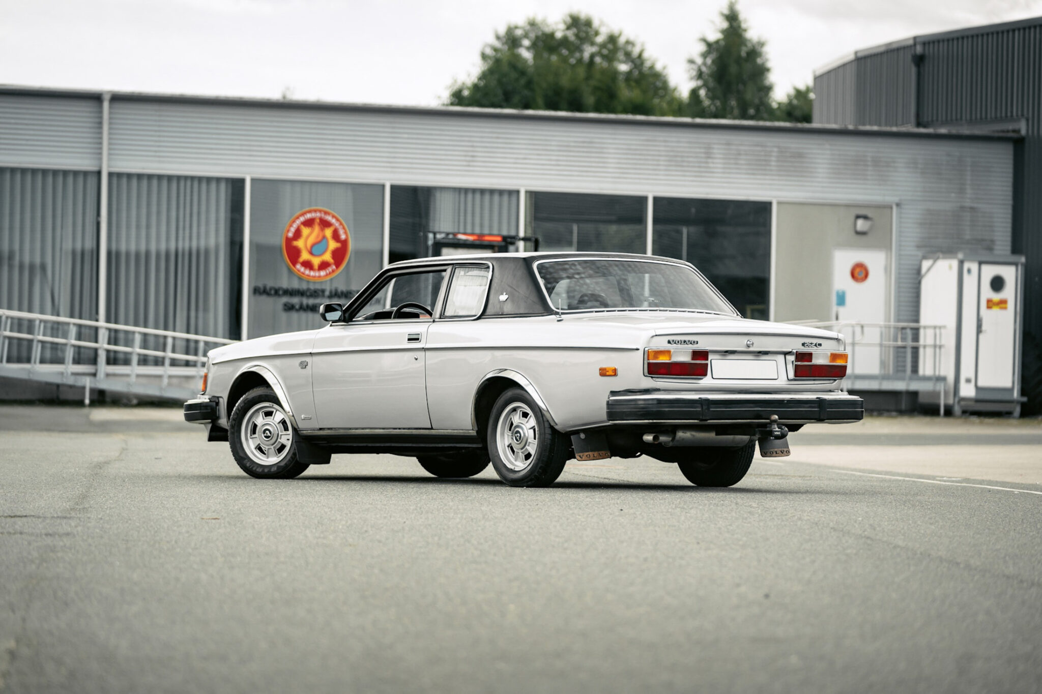 Volvo’s 262C Coupe Was A Brick In A Ballgown | Carscoops