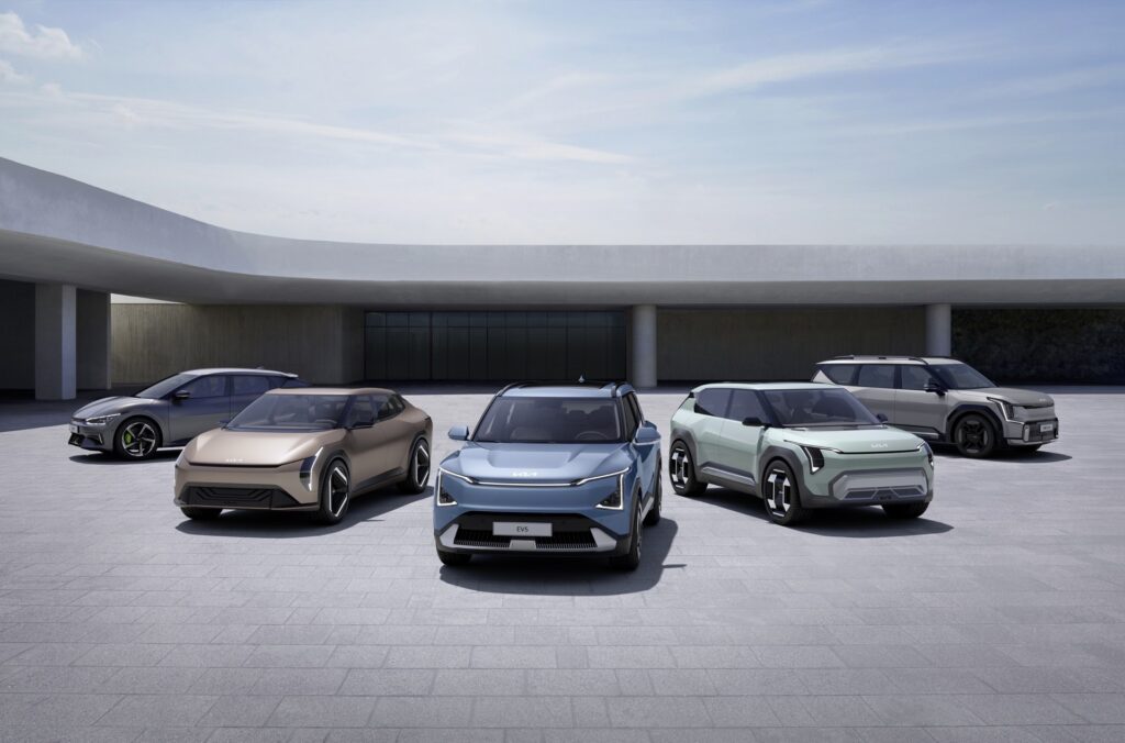 EV3 SUV And EV4 Sedan Concepts Show Kia’s Electrifying Future In LA ...