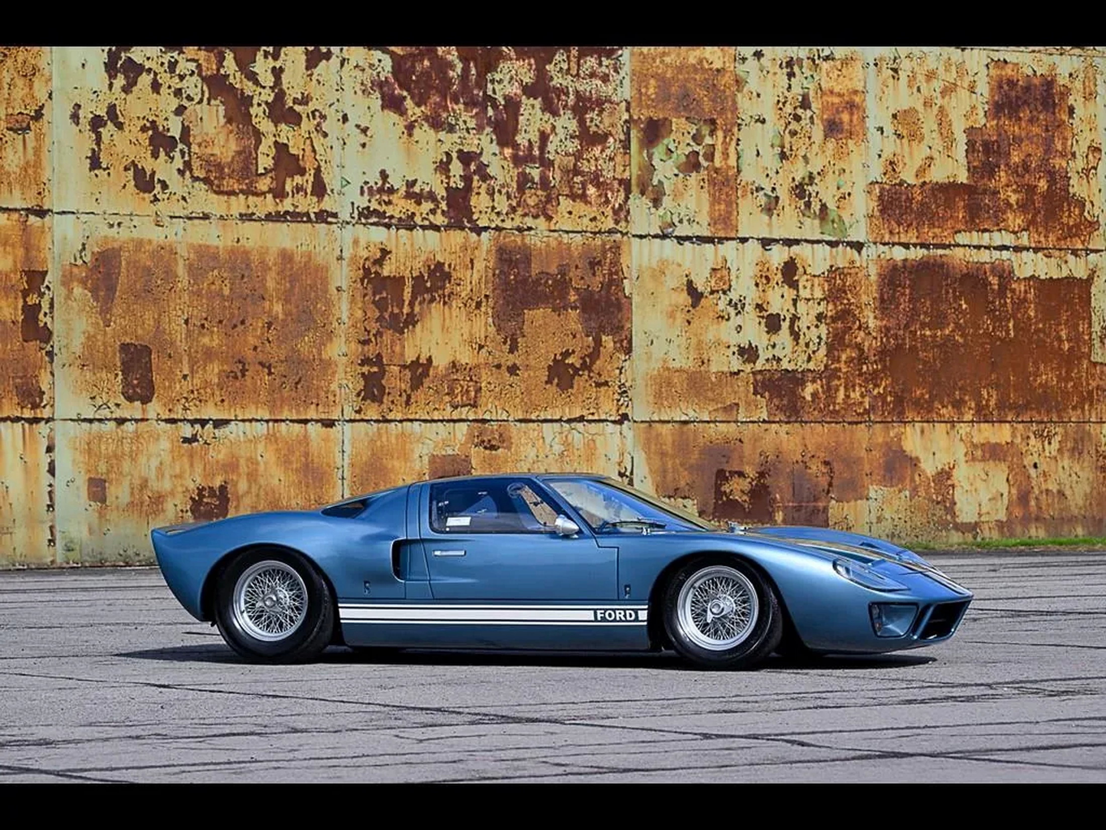 Beautiful Mk1 Ford GT40 Is A Former Press Car Looking For A New ...