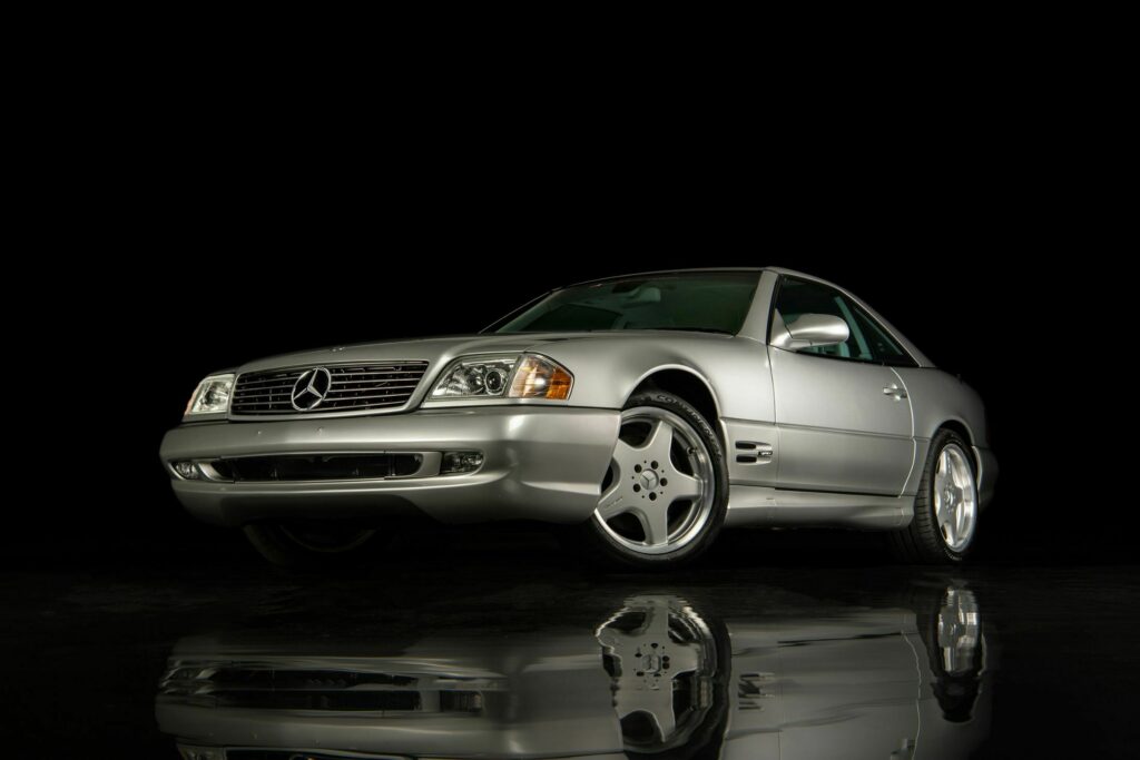 Classy 2000 Mercedes SL 500 With 1,664 Miles Is Like Brand New | Carscoops