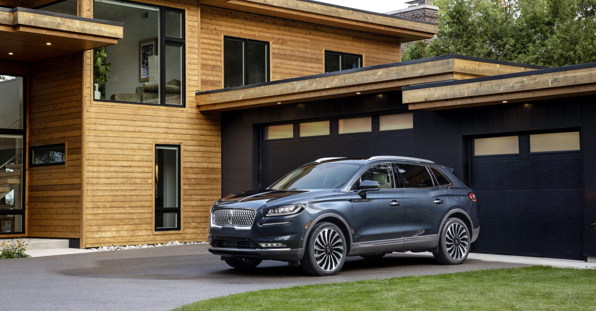 US Expands Ford Bronco Probe Over Catastrophic Engine Failures To Over ...