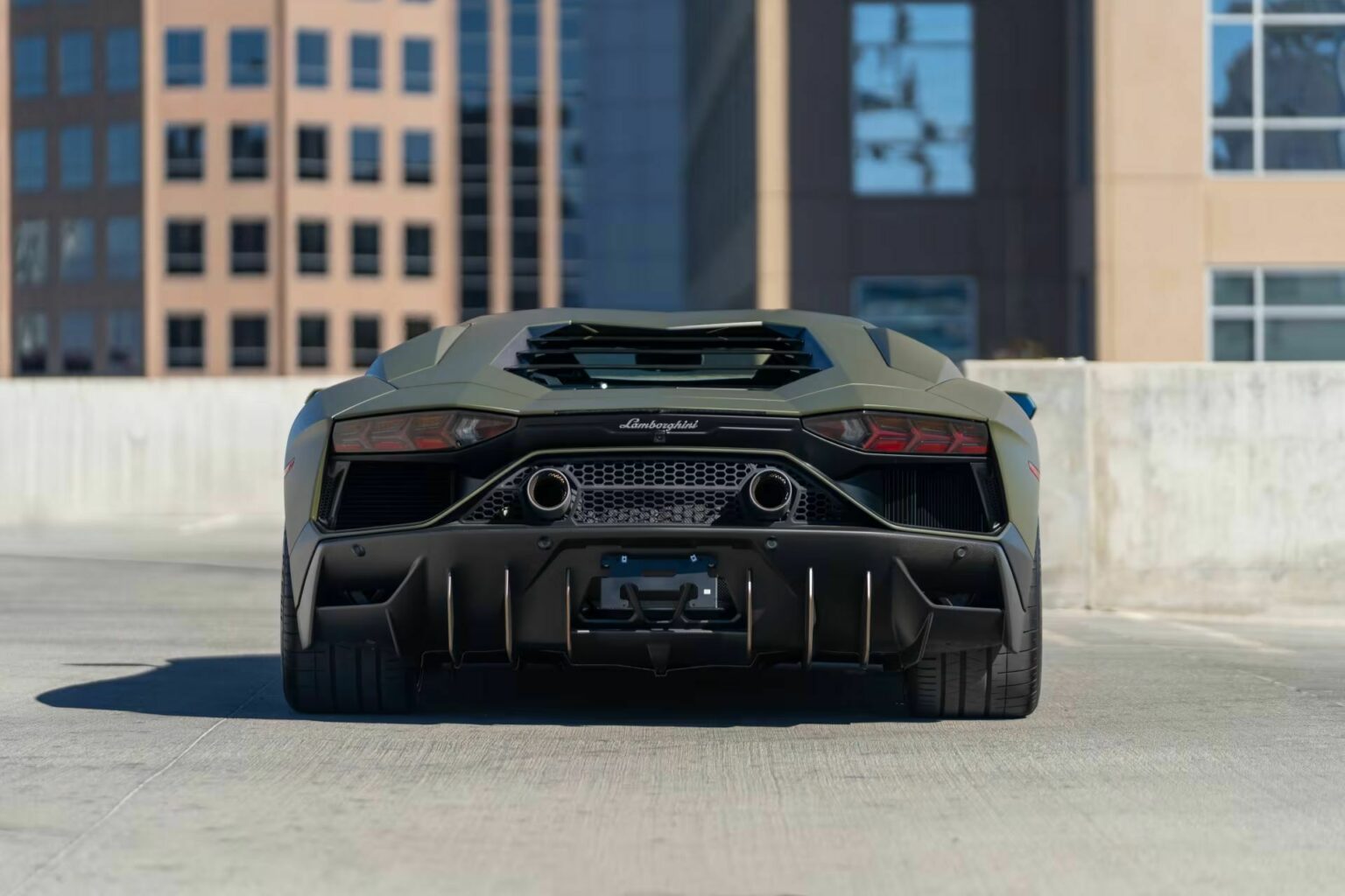 Rare Matte Green Lamborghini Aventador Ultimae Is Anything But Stealthy ...