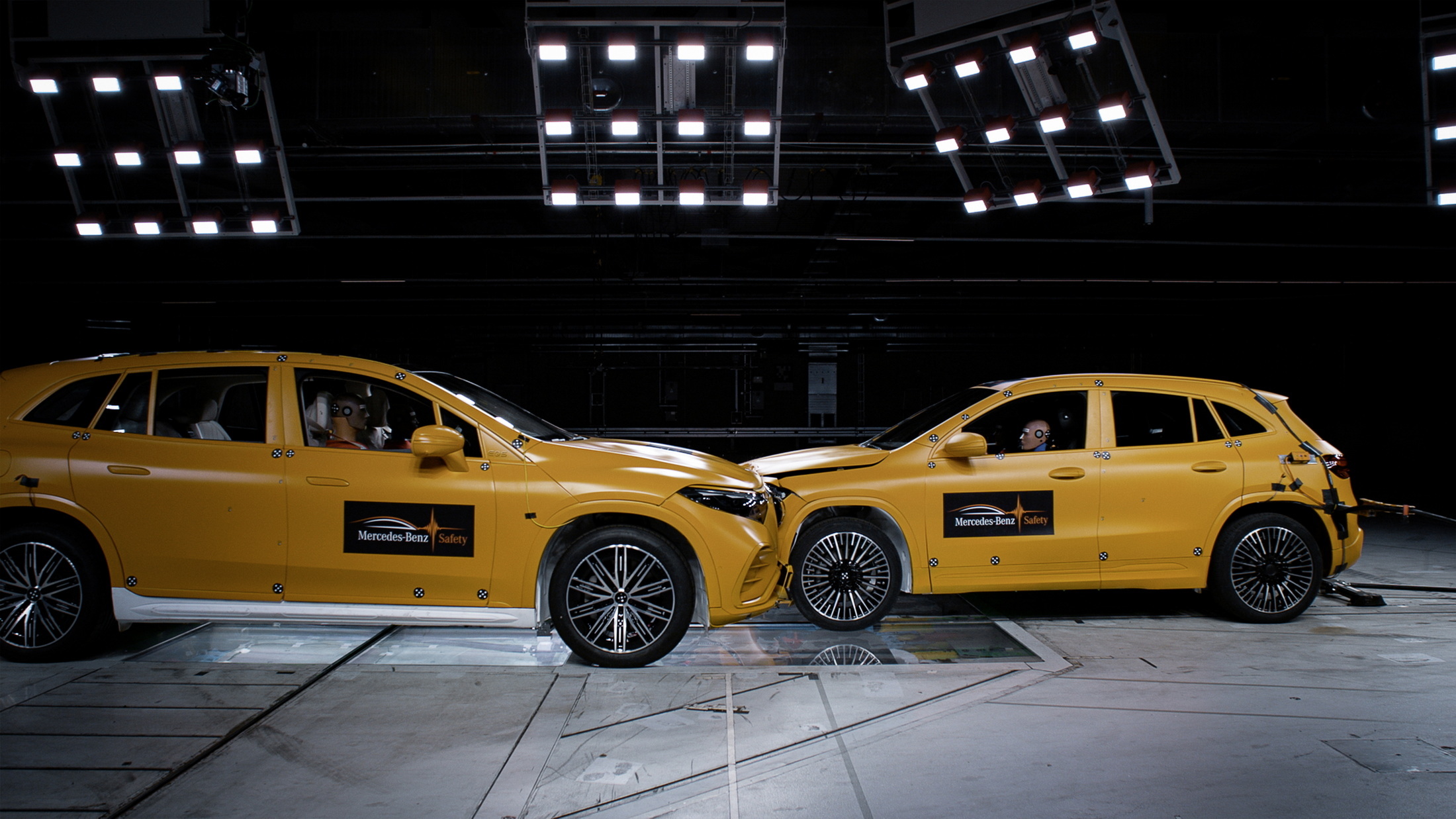 Mercedes Crashes Two EVs Into Each Other To Prove They’re Safe In The ...