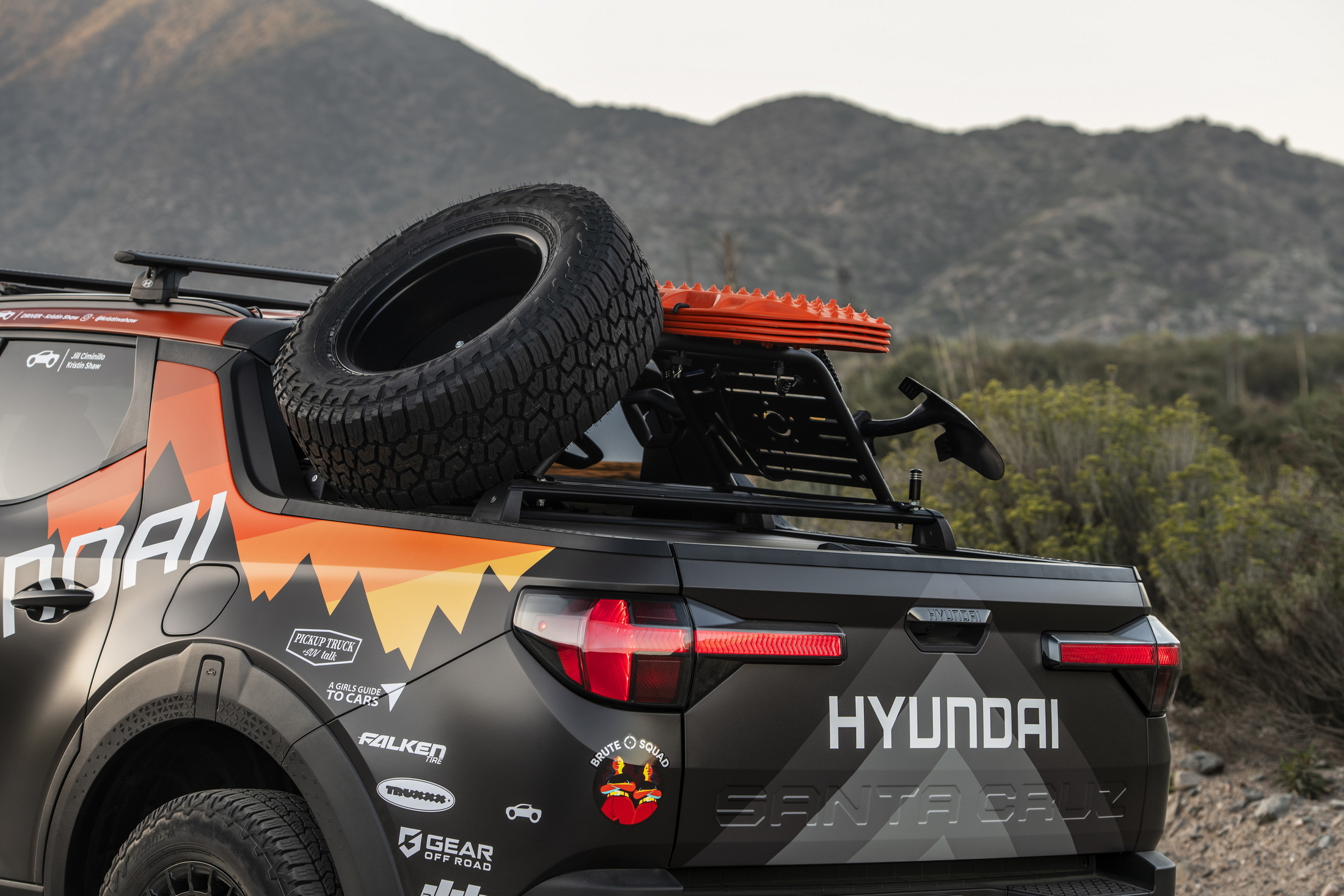 Hyundai Unveils Custom Off-Road Santa Cruz For 2023 Rebelle Rally ...