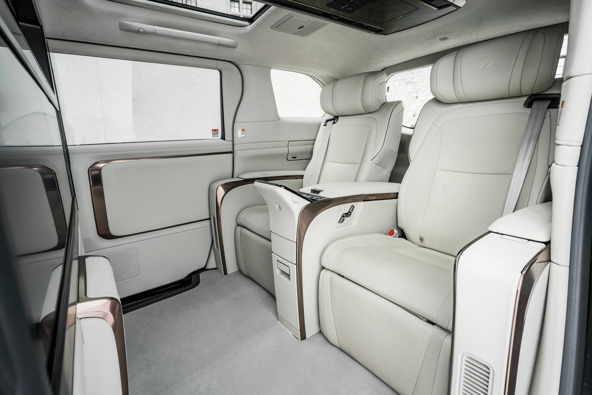 New Lexus LM Lands In Europe As A First Class Luxury Minivan, See It In ...
