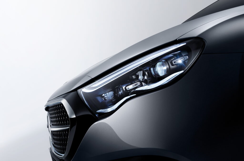 2024 Mercedes E-Class L Debuts In China With Extra Amenities For The ...