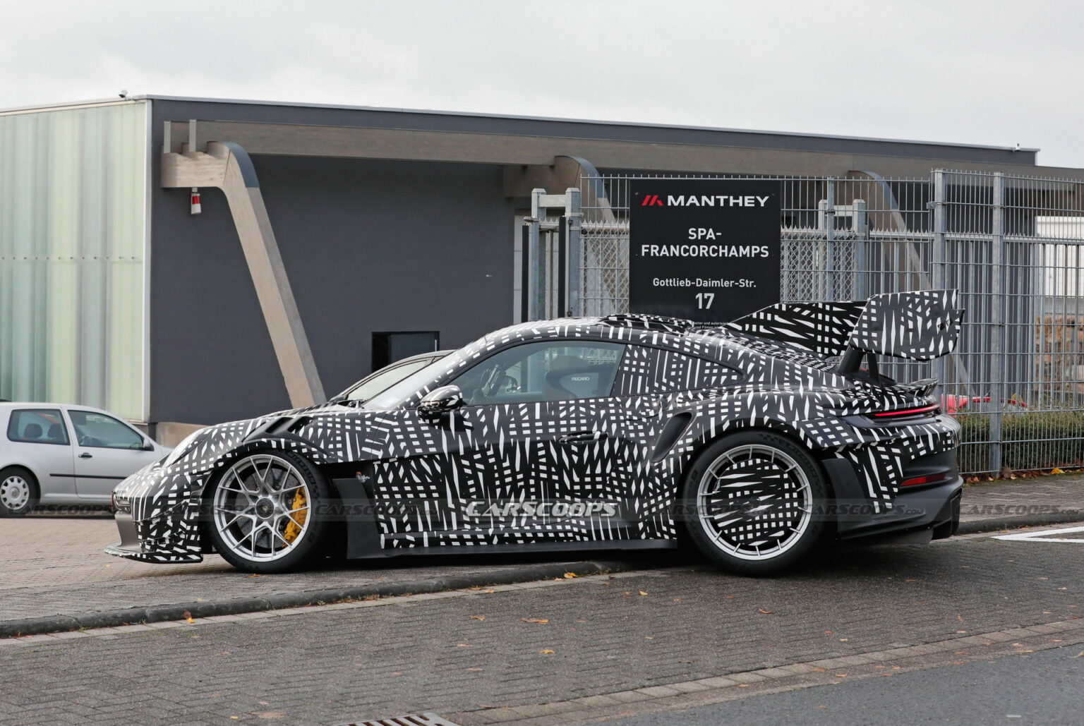 Manthey’s 992 Porsche 911 GT3 RS MR Is Coming For Nurburgring Glory ...