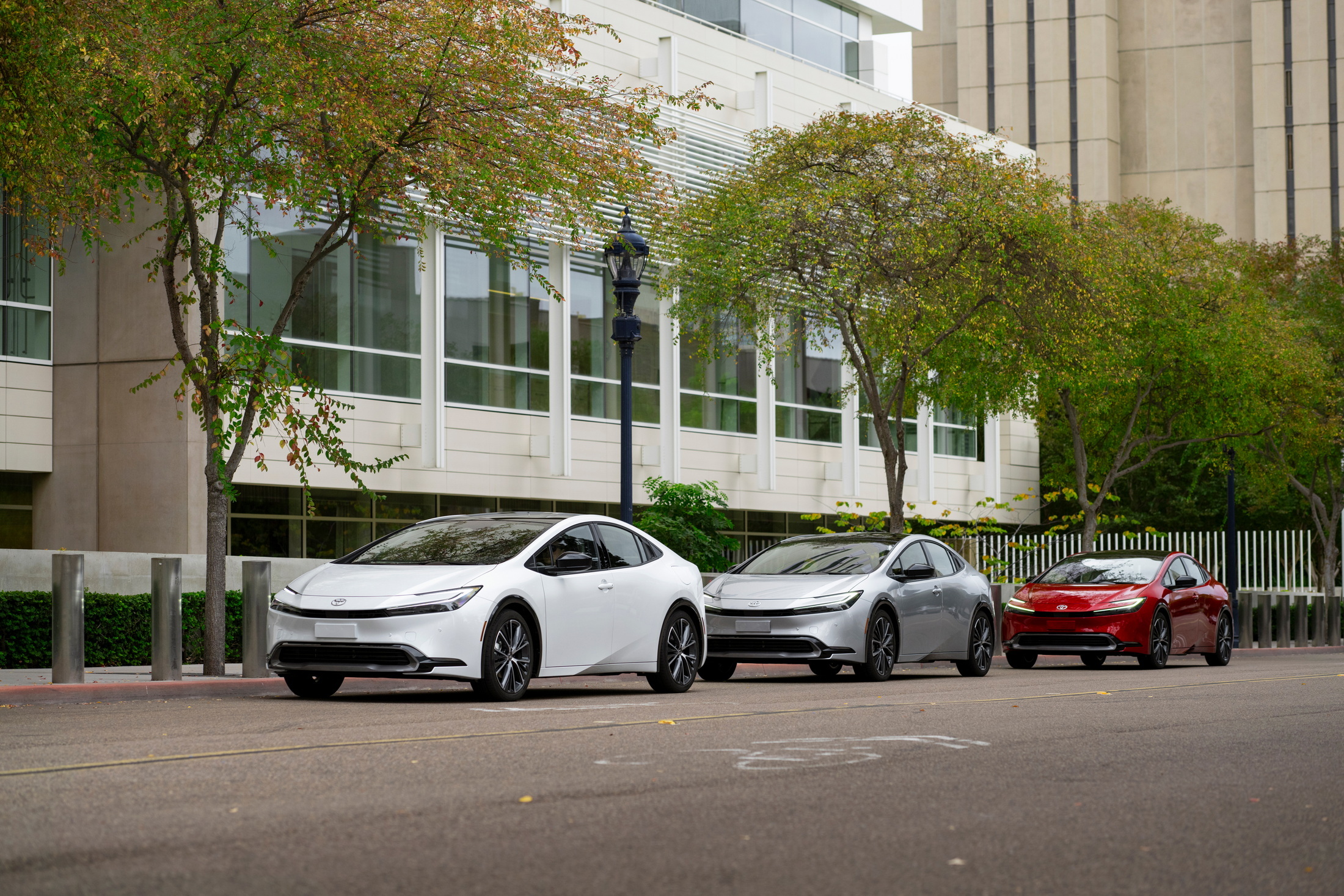 2024 Toyota Prius Gets Modest $200 Price Increase And Minor Updates ...