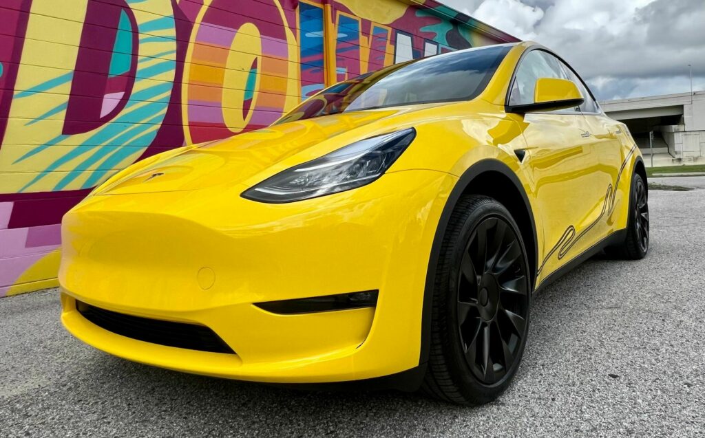 Tampa Gets Tesla Model Y Taxis Offering $2 Downtown Rides | Carscoops