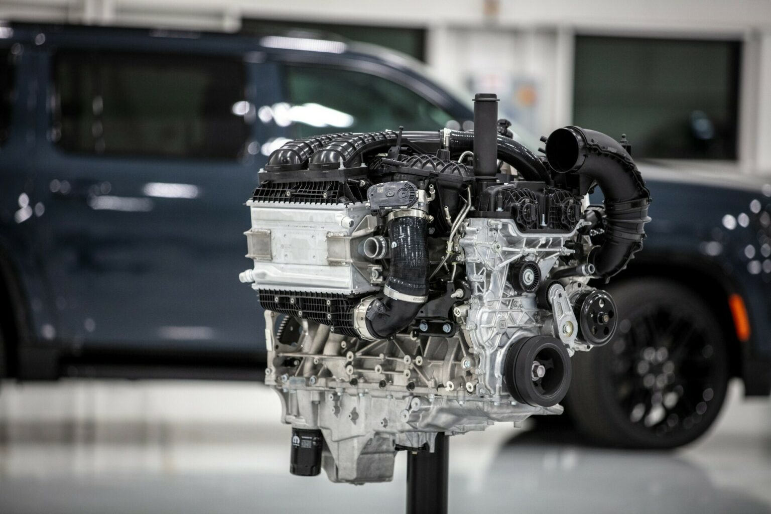 Dodge Introduces 1,025 HP Crate Engine Shared With The Challenger SRT ...