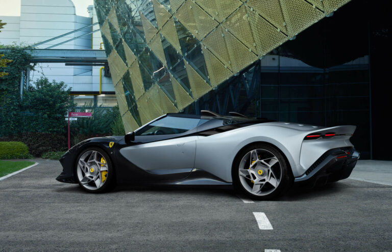 New Ferrari SP-8 One-Off Is A No-Roof Roadster With Roma Rear Lights ...