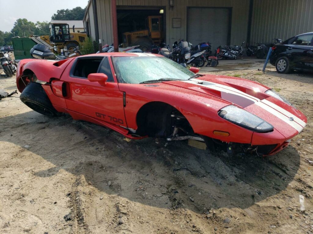 Is This Wrecked 2005 Ford GT A Bargain Or A Money Pit? | Carscoops