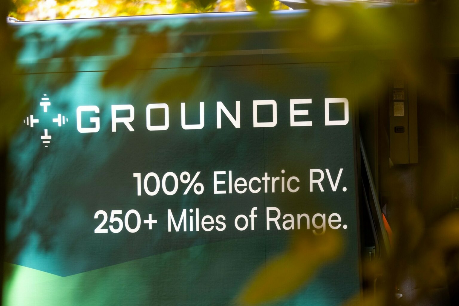 Grounded G2 Debuts As BrightDrop-Based Electric RV With 250+ Mile Range ...
