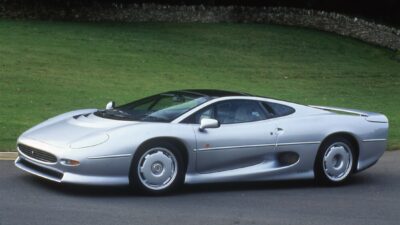 Jaguar’s Iconic XJ220 Receives A Modern Makeover With Wild Aero | Carscoops