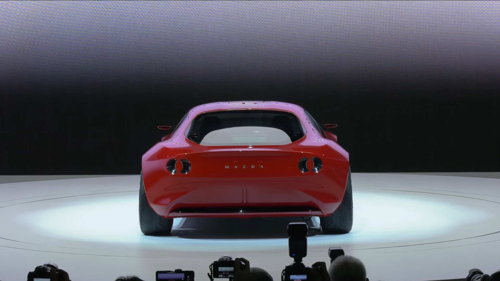 Mazda Iconic SP Is A 365 HP Twin-Rotor Hybrid MX-5 From The Near Future ...