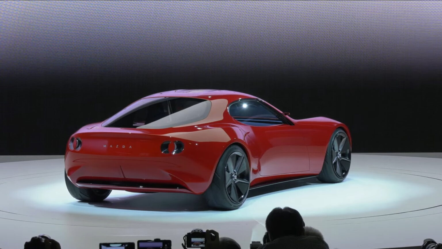 Mazda Iconic SP Is A 365 HP Twin-Rotor Hybrid MX-5 From The Near Future ...
