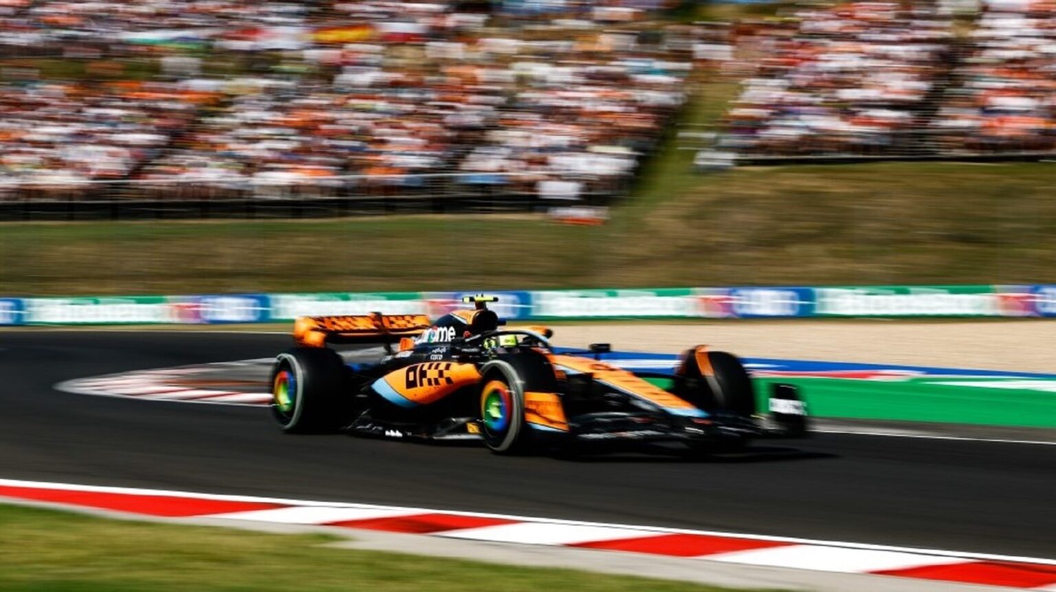McLaren Breaks F1 Pit Stop World Record With 1.80-Second Tire Change At ...