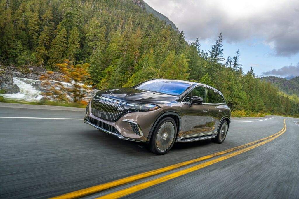 Mercedes-Maybach EQS SUV Is A $180k Ultra-Luxury EV With A Rear Tablet ...