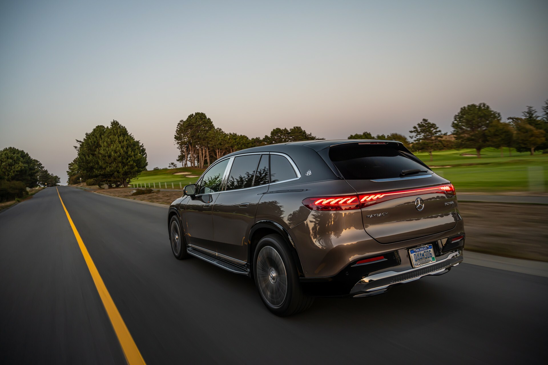 Mercedes-Maybach EQS SUV Is A $180k Ultra-Luxury EV With A Rear Tablet ...