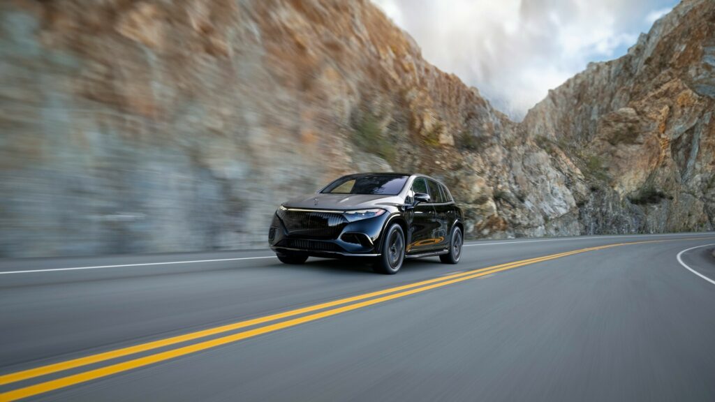 Mercedes-Maybach EQS SUV Is A $180k Ultra-Luxury EV With A Rear Tablet ...