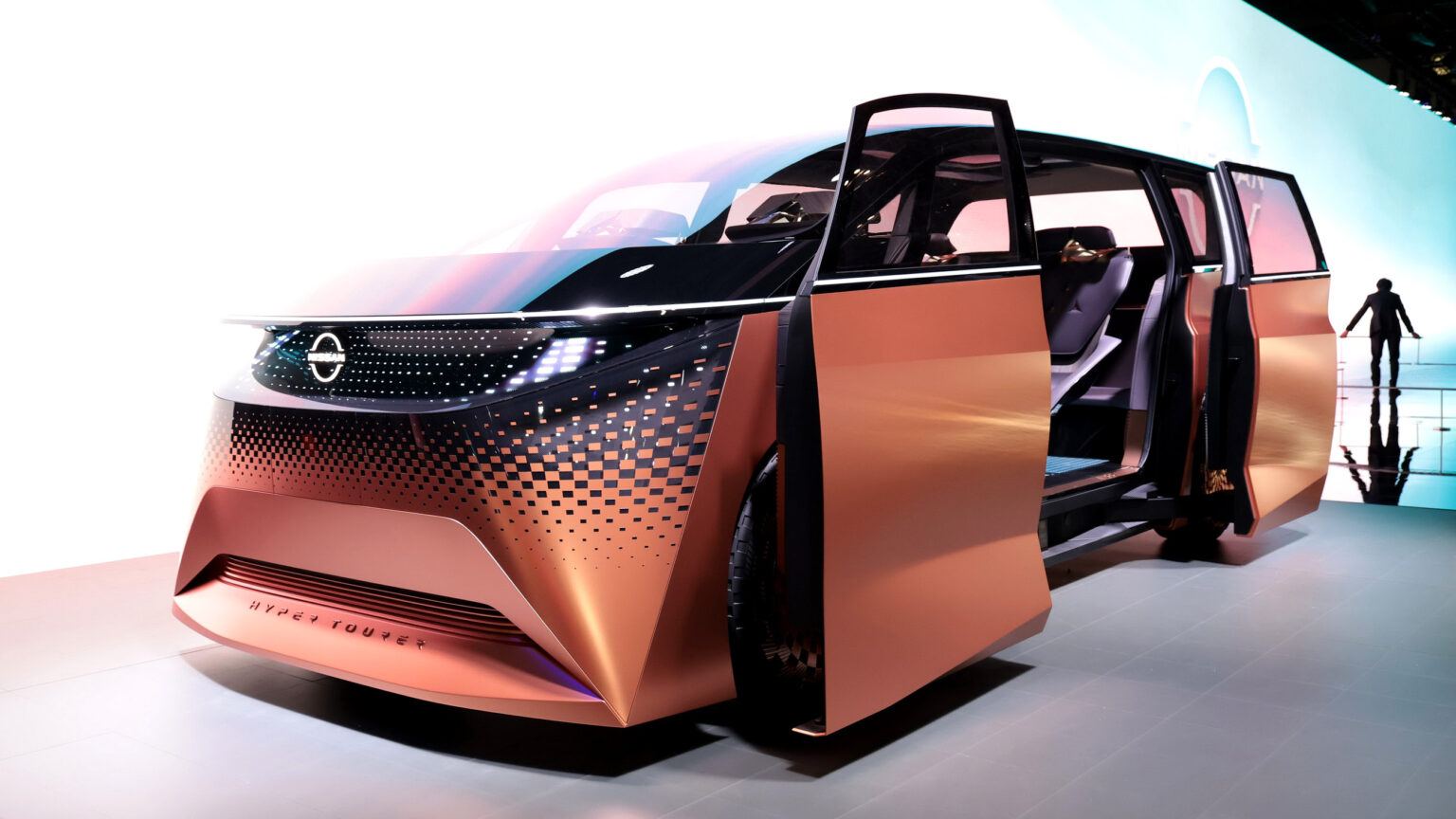 The Nissan Hyper Tourer Is A Luxurious Electric Minivan From The Future ...