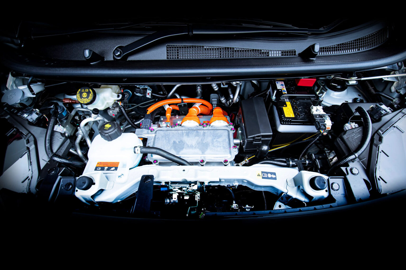 Tesla Who? Japan’s Favorite EV Is A $13k Shoebox With A 112-Mile Range ...