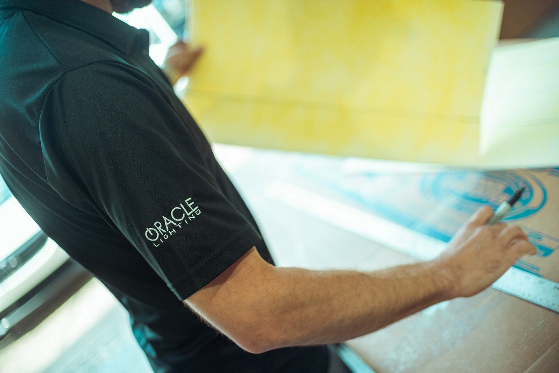 Oracle Lighting Updates And Modernizes 1980s Army Truck As A Capable ...