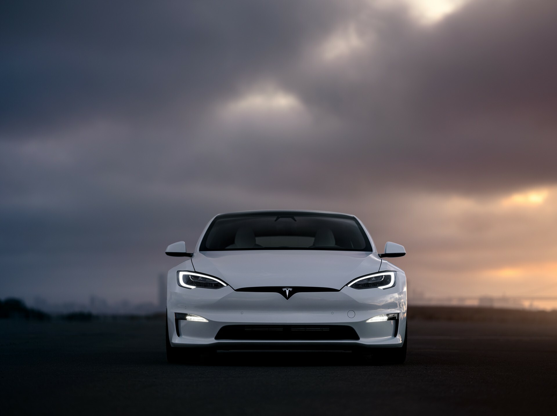 Tesla Owner Wins Case After Being Pulled Over By Police For Driving ...