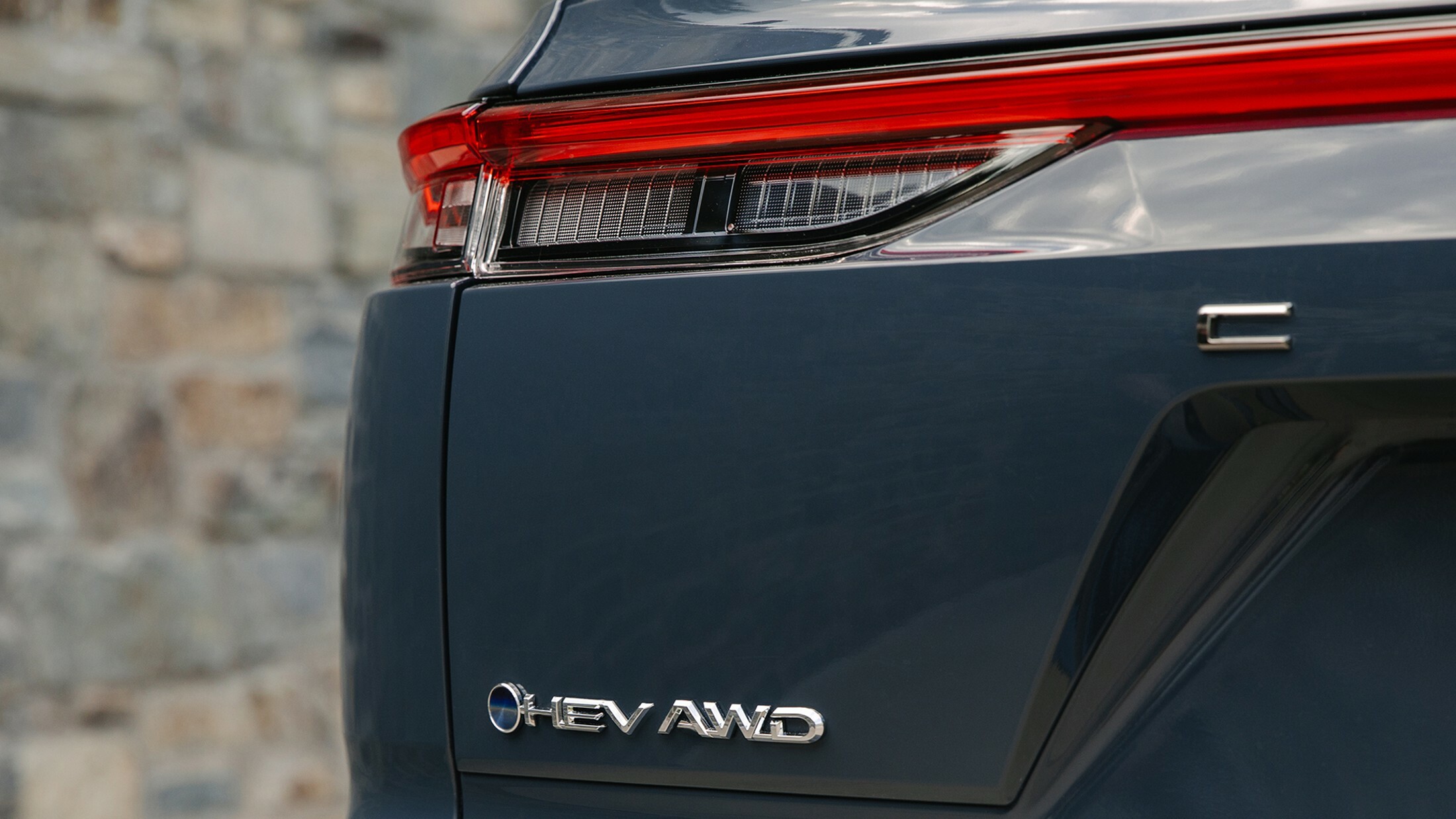 Toyota Crown Estate Reborn As “Crown SUV” For America, Debuts November ...