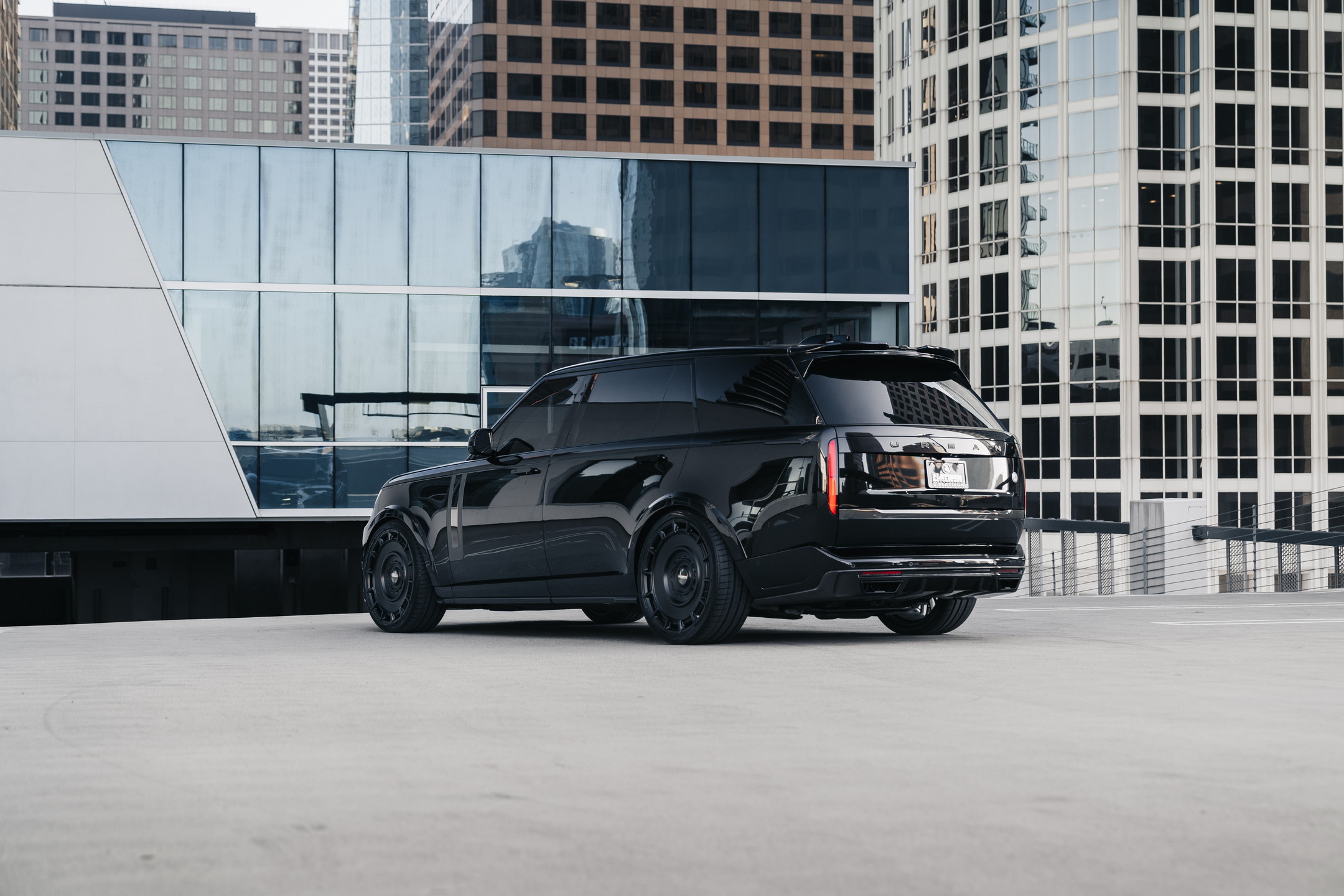 Custom Rolls-Royce Ghost And Range Rover Are The Epitome Of Understated ...